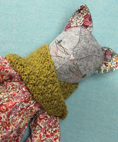 Miss Juniper Kitty Softie Sewing Pattern – Posie: Patterns and Kits to ...